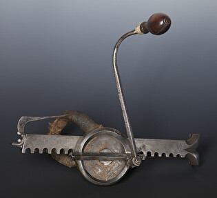 Lewar do naciągania kuszy | Muzeum Narodowe w Krakowie - zbiory cyfrowe